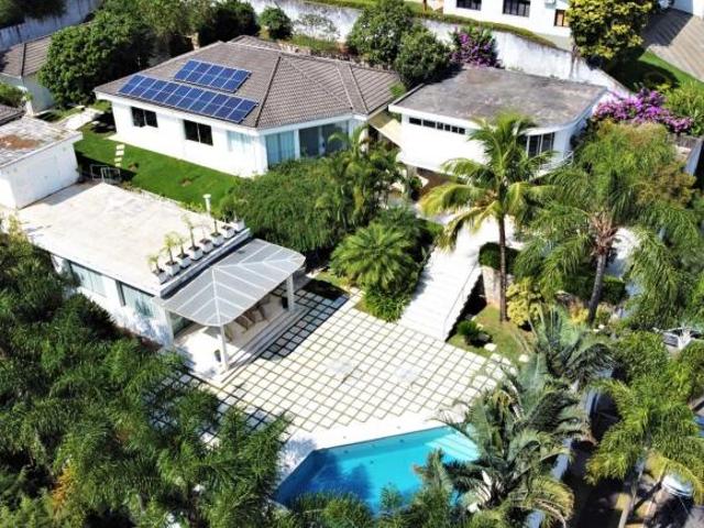 Casa em São Paulo II, Cotia/SP de 860m² 8 quartos à venda por R$ 5.500.000,00 ou para locação R$ 50