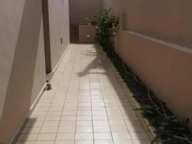 CASA EM SÃO PAULO NA ZONA SUL, LOCALIZADA NA VILA SANTO ESTEFANO PRÓXIMO AO SHOPPING PLAZA SUL !
