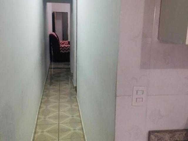 CASA EM SÃO PAULO NA ZONA SUL, LOCALIZADA NO PARQUE RESIDENCIAL COCAIA REGIÃO DO GRAJAÚ A 3 QUADR