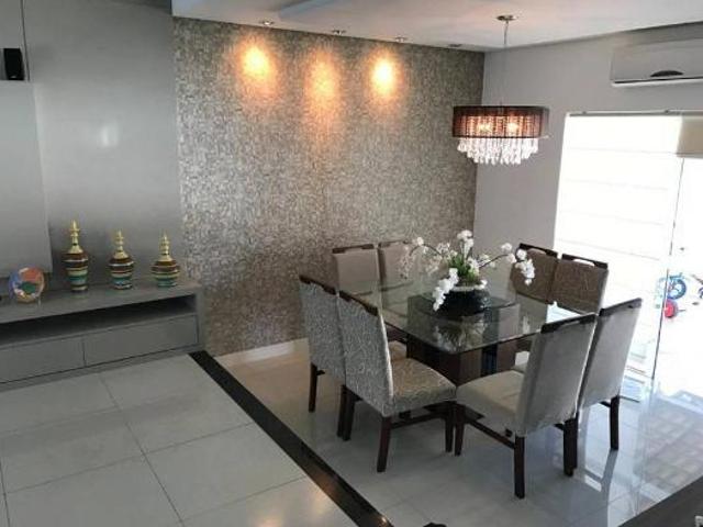 CASA EM SACOMÃ LINDA