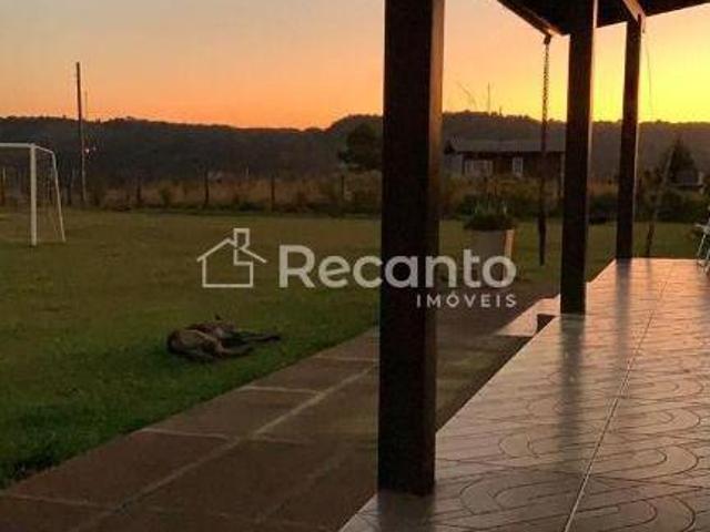 Casa em Saiqui, Canela/RS de 200m² 3 quartos à venda por R$ 1.800.000,00