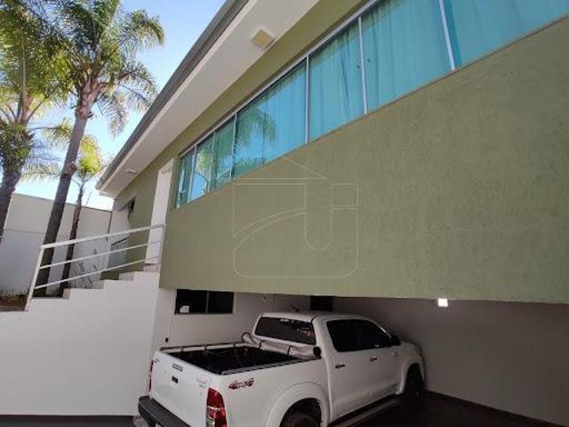 Casa em Salgado Filho Marília por R$ 1250.000