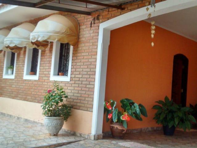 Casa em Santa Cecília, Paulínia/SP de 180m² 3 quartos à venda por R$ 649.000,00