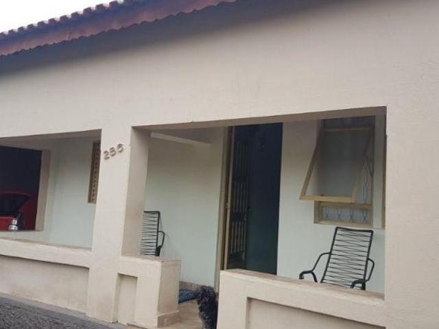 Casa em Santa Cruz, Jaguariúna/SP de 200m² 5 quartos à venda por R$ 500.000,00
