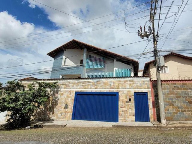 Casa em Santa Efigênia, Belo Horizonte/MG de 454m² 5 quartos à venda por R$ 1.248.000,00