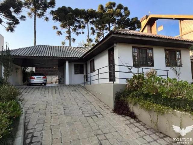 Casa em SANTA FELICIDADE com 186,98m²
