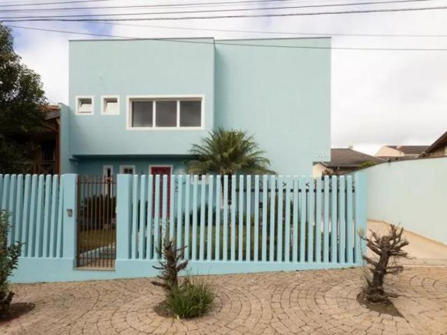 Casa em SANTA FELICIDADE com 370 m²