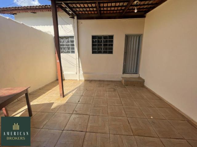 Casa em Santa Genoveva, Goiânia/GO de 80m² 2 quartos para locação R$ 1.500,00/mes