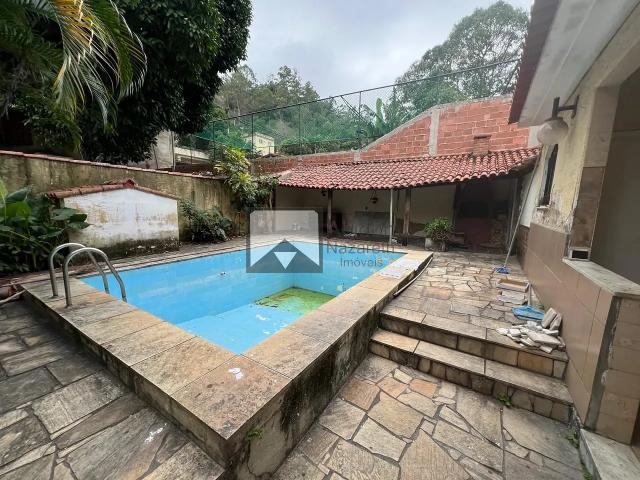 Casa em Santa Rosa, Niterói/RJ de 210m² 3 quartos à venda por R$ 697.000,00