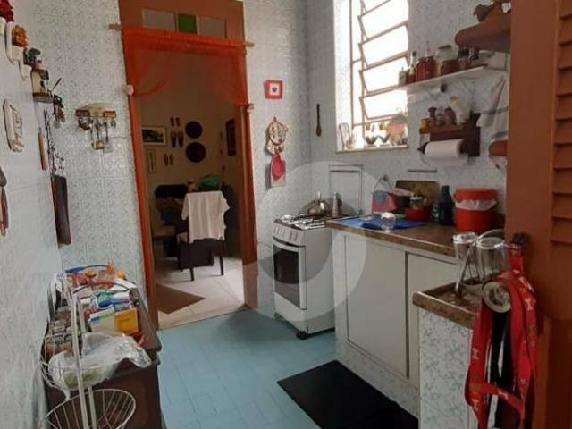Casa em Santa Rosa, Niterói/RJ de 222m² 4 quartos à venda por R$ 979.000,00