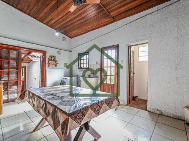 Casa em Santa Tereza, Porto Alegre/RS de 0m² 4 quartos à venda por R$ 480.000,00