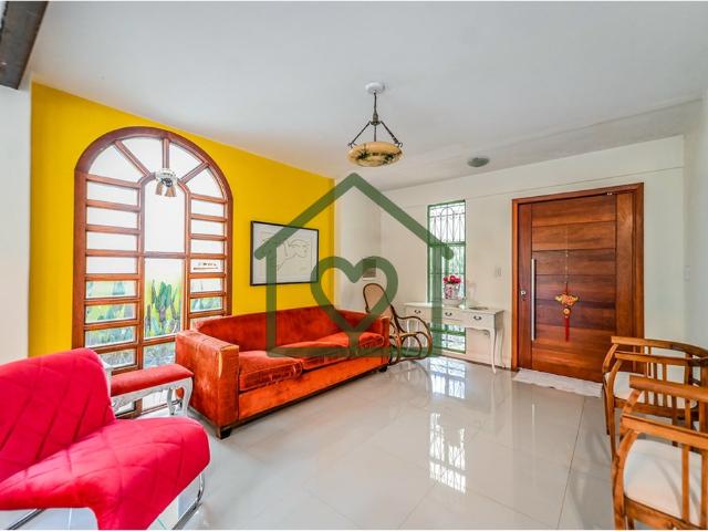 Casa em Santa Tereza, Porto Alegre/RS de 0m² 4 quartos à venda por R$ 629.800,00