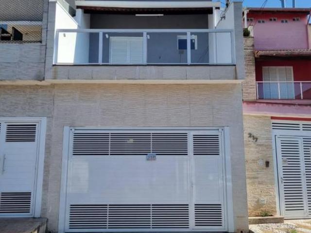 Casa em Santa Terezinha, São Bernardo do Campo/SP de 259m² 3 quartos à venda por R$ 742.000,00