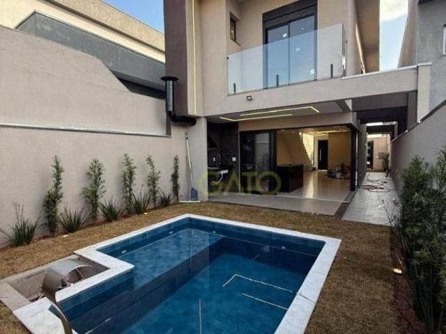Casa em Santana de Parnaíba, Casa no Residencial Nova Jaguari em Santana de Parnaíba/SP