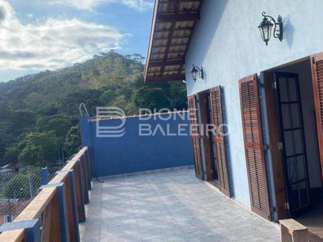 Casa em Santo Antônio do Pinhal, Centro