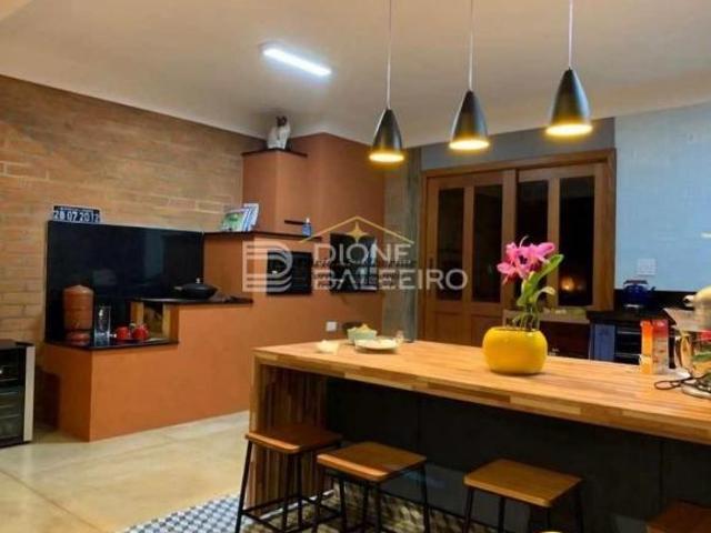 Casa em Santo Antônio do Pinhal, Proximo Ao Centro