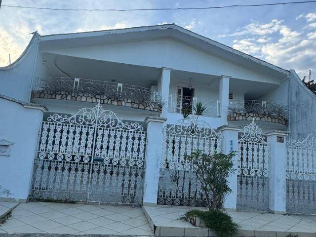 Casa em Sapiranga, Fortaleza/CE de 500m² 3 quartos à venda por R$ 1.399.000,00