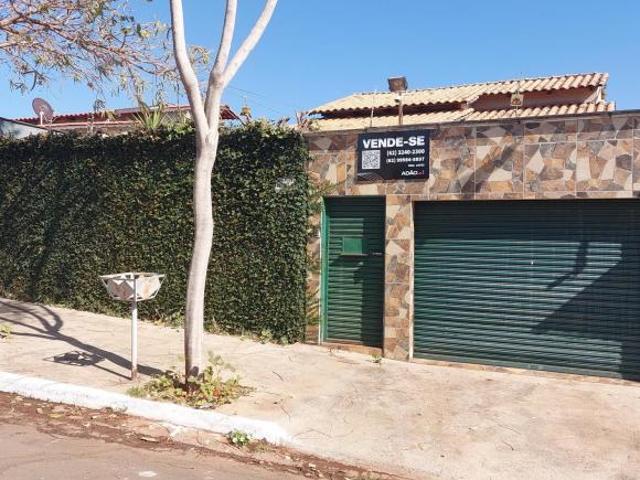 CASA EM SENADOR CANEDO Casa de Rua com 3 Quarto s por R$ 499000.00 no setor São Francisco AD19752
