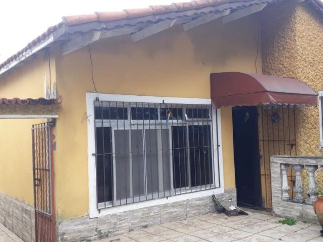 Casa em Sesc, Suzano/SP de 168m² 3 quartos à venda por R$ 389.000,00
