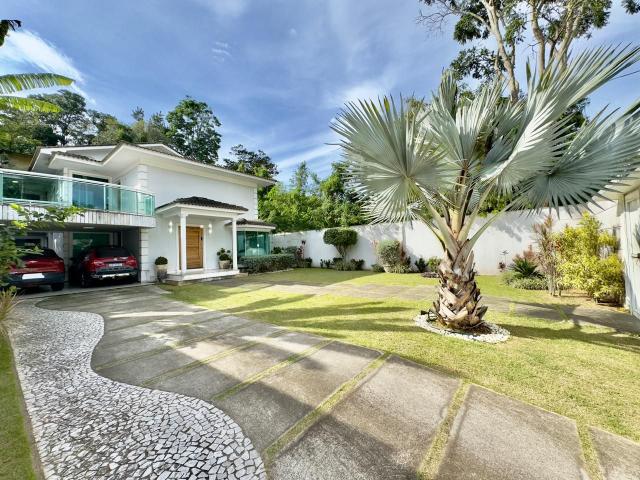 Casa em Serra Grande, Niterói/RJ de 350m² 4 quartos à venda por R$ 1.198.000,00