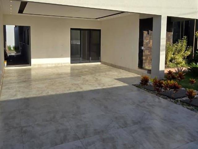 Casa em Setor Grajaú, Goiânia/GO de 174m² 3 quartos à venda por R$ 749.000,00