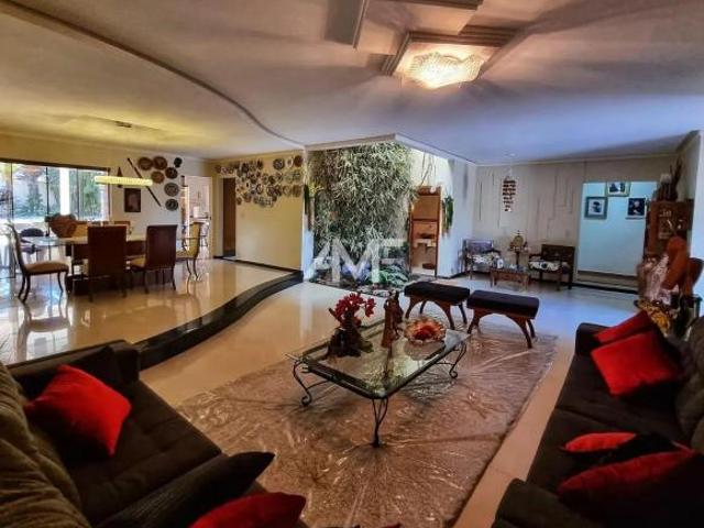 Casa em Setor Habitacional Vicente Pires Taguatinga, Brasília/DF de 540m² 4 quartos à venda por R$