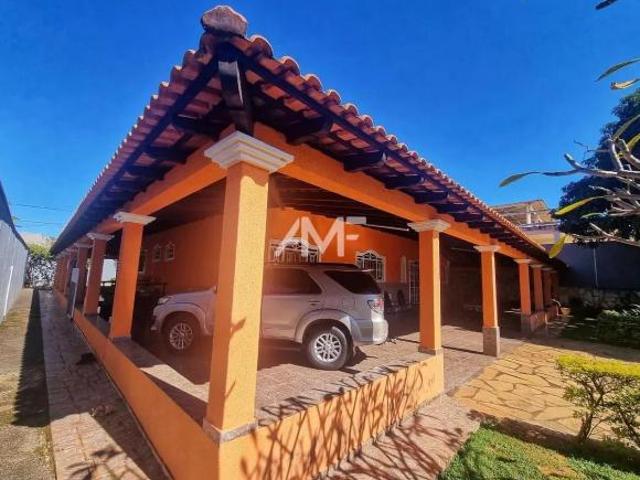 Casa em Setor Habitacional Samambaia Taguatinga, Brasília/DF de 452m² 5 quartos à venda por R$ 1.5