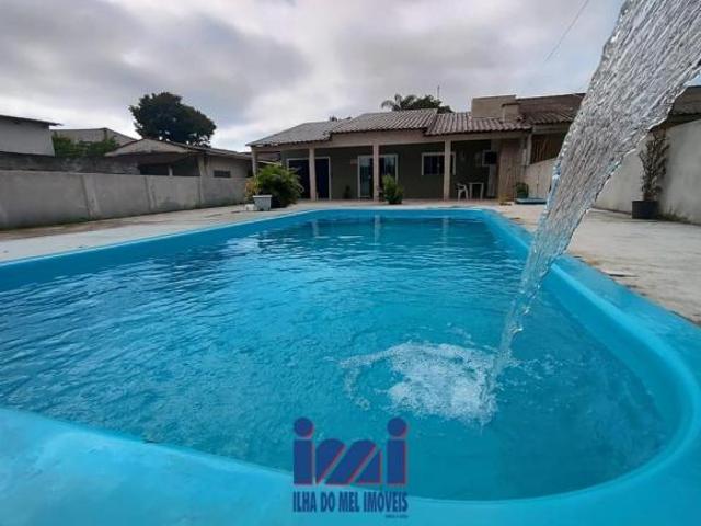Casa em Shangri la com Piscina