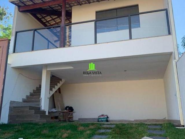 Casa em Shalimar com 132.00 m², 3 quarto s, 1 suíte s, 3 vaga s