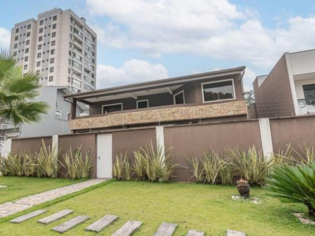 Casa em Silveira da Motta, São José dos Pinhais/PR de 353m² 3 quartos à venda por R$ 2.200.000,00