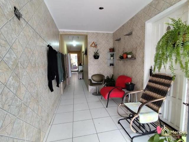 Casa em Sítio Cercado, Curitiba/PR de 160m² 4 quartos à venda por R$ 460.000,00