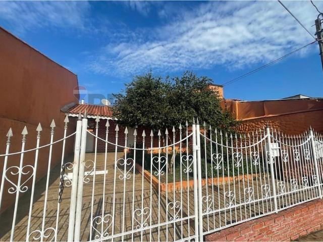 Casa em Sorocaba: 2 Dorms, 120m², Oportunidade!