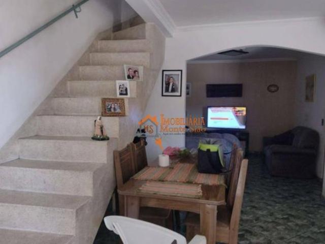 Casa em Taboão, Guarulhos/SP de 300m² 6 quartos à venda por R$ 700.000,00