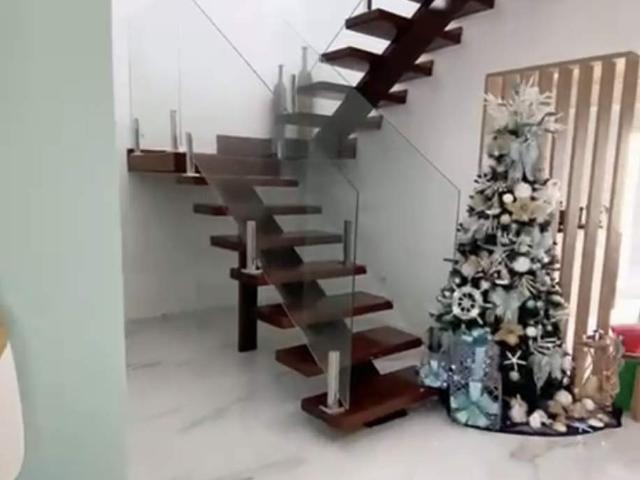 CASA EM TAMANDARE