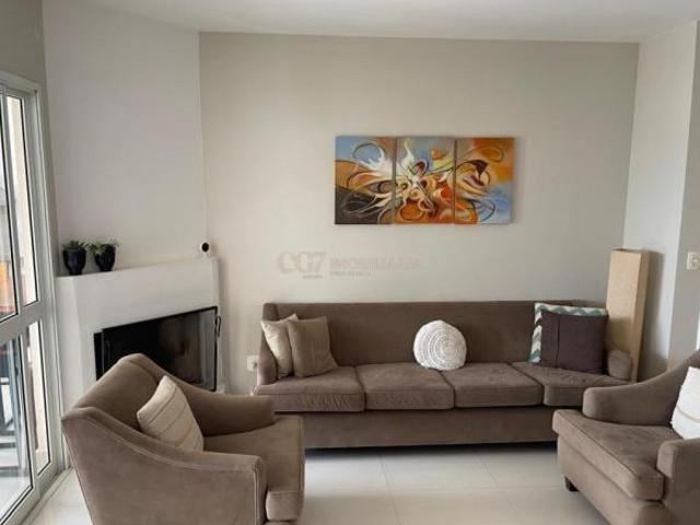 Casa em Tamboré, Santana de Parnaíba/SP de 192m² à venda por R$ 1.900.000,00