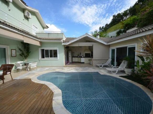Casa em Tamboré, Santana de Parnaíba/SP de 460m² 5 quartos à venda por R$ 3.800.000,00