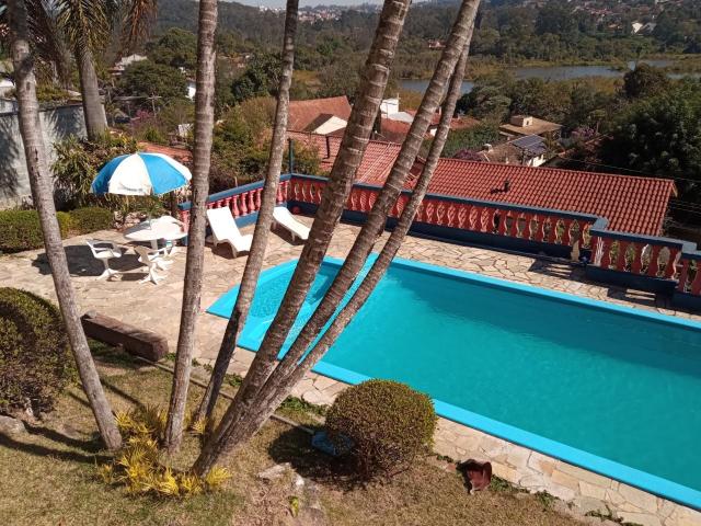Casa em Terras do Madeira, Carapicuíba/SP de 480m² 3 quartos à venda por R$ 1.419.900,00