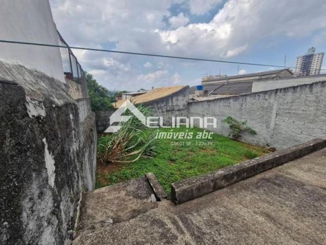 Casa em Terreno 10 x 40 metros na Rua João Ribeiro Campestre