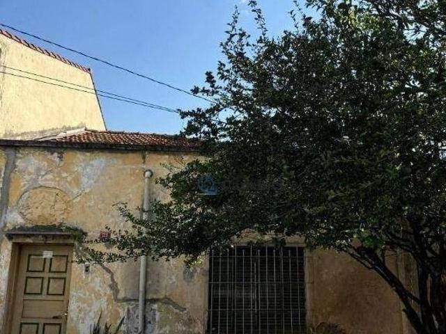 CASA EM TERRENO COM 100M²NA FREGUESIA DO Ó