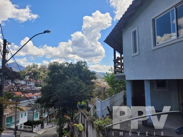 Casa em Tijuca, Teresópolis/RJ de 370m² 2 quartos à venda por R$ 589.900,00