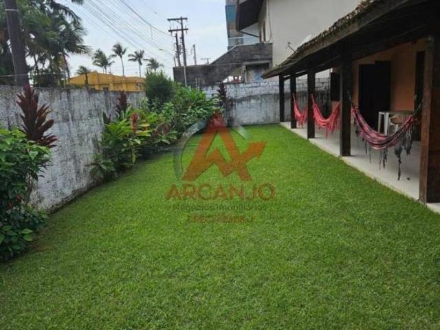Casa em Toninhas, Ubatuba/SP de 244m² 5 quartos à venda por R$ 1.800.000,00