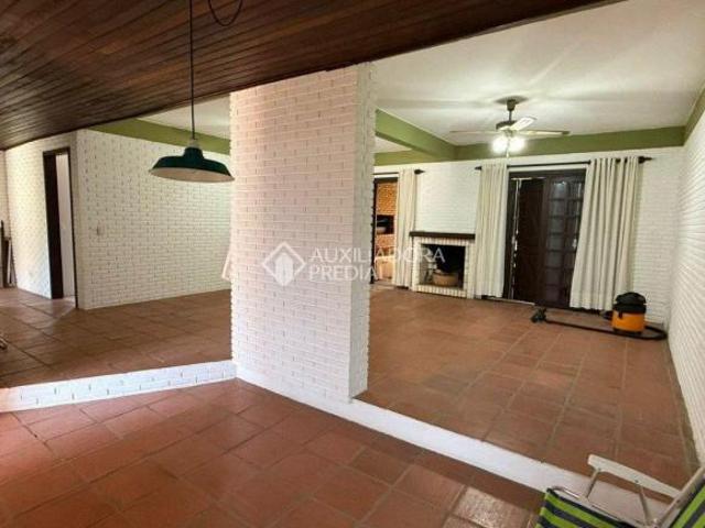 Casa em Torres, na praia Grande