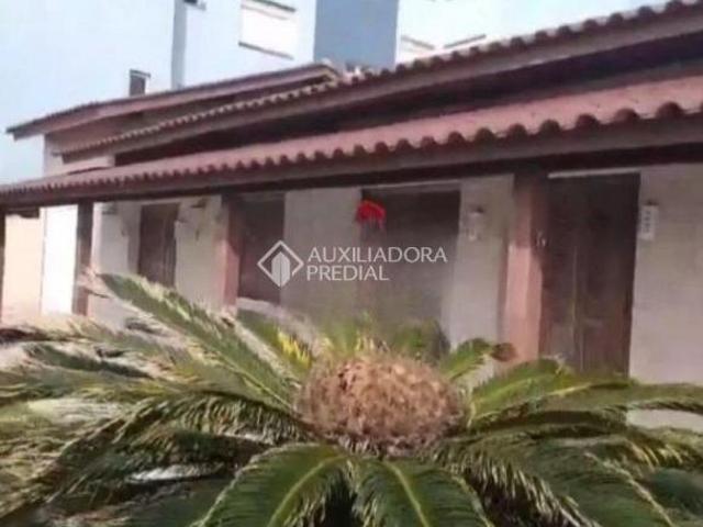 Casa em Tramandai de 03 dormitórios