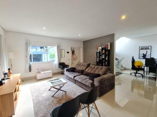 Casa em Transurb, Itapevi/SP de 400m² 3 quartos à venda por R$ 980.000,00