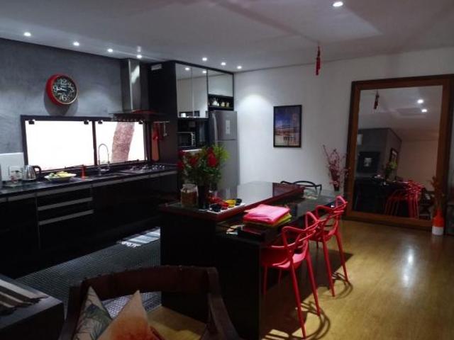 Casa em Transurb, Itapevi/SP de 180m² 2 quartos à venda por R$ 850.000,00