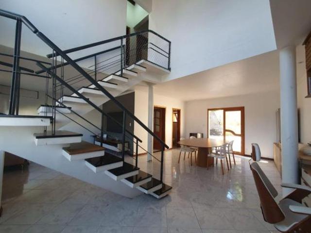 Casa em Transurb, Itapevi/SP de 187m² 3 quartos à venda por R$ 1.100.000,00