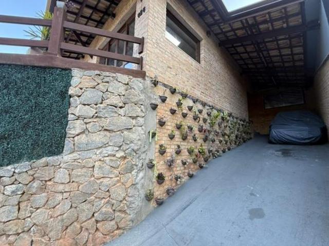 Casa em Transurb, Itapevi/SP de 280m² 4 quartos à venda por R$ 990.000,00