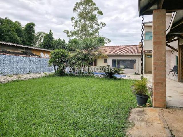 Casa em Tremembé | 313 m², 4 Suítes, Piscina e Área Gourmet