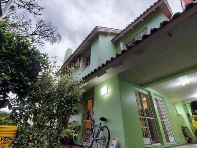 Casa em Tristeza, Porto Alegre/RS de 220m² 3 quartos à venda por R$ 900.000,00