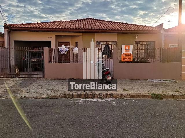 Casa em Uvaranas, Ponta Grossa/PR de 140m² 4 quartos à venda por R$ 439.000,00